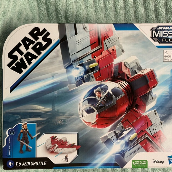 Hasbro | Toys | Star Wars T6 Jedi Shuttle Ashoka Tano Nib | Poshmark